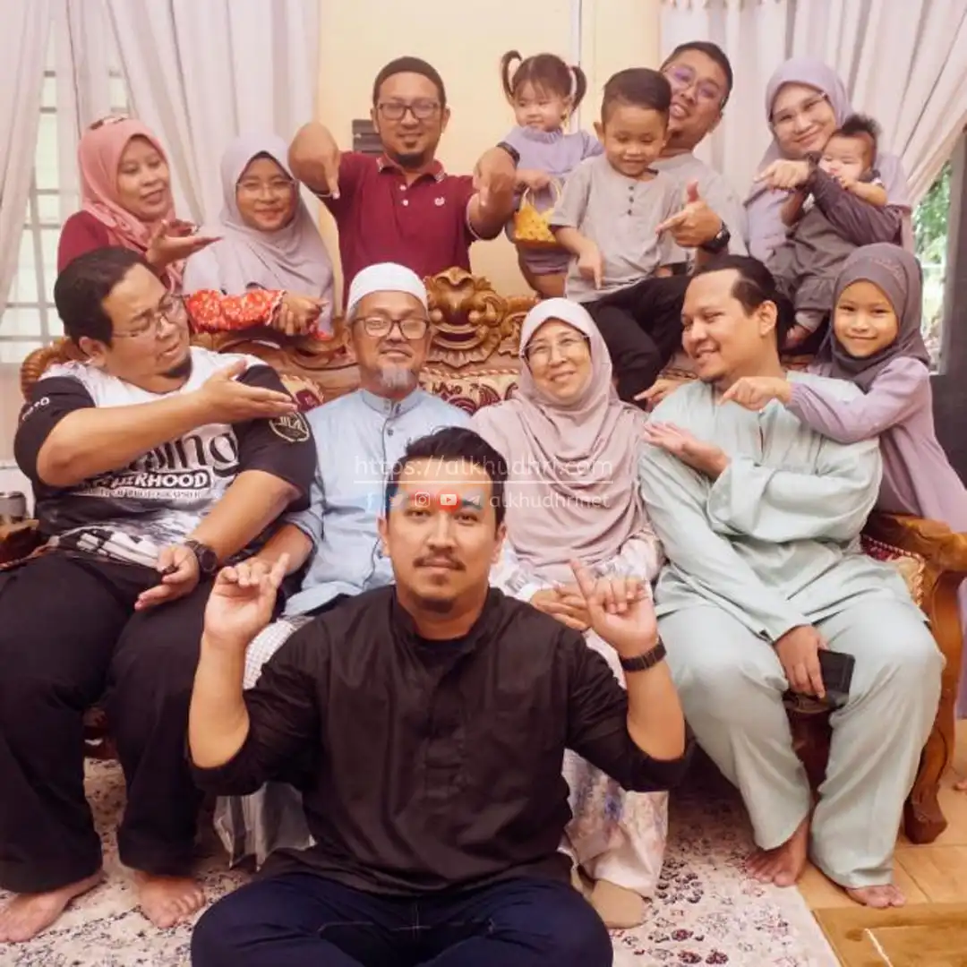 Salam 'Idilfitri : Ucapan Istimewa Buat Keluarga, Sanak Saudara ...